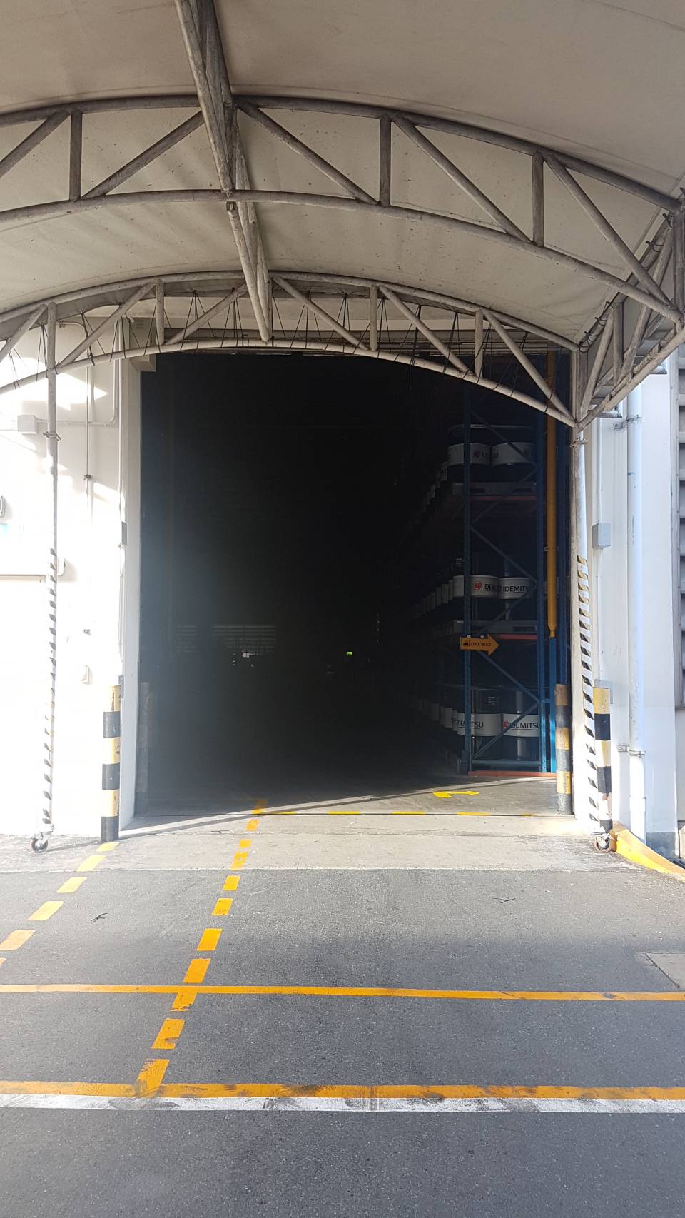 RFID Returnable Container Tracking - Identify.RFID